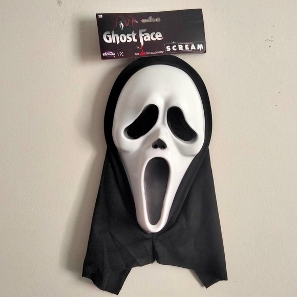 Fun World | Other | Scream Ghost Face Mask Fun World Nwt | Poshmark
